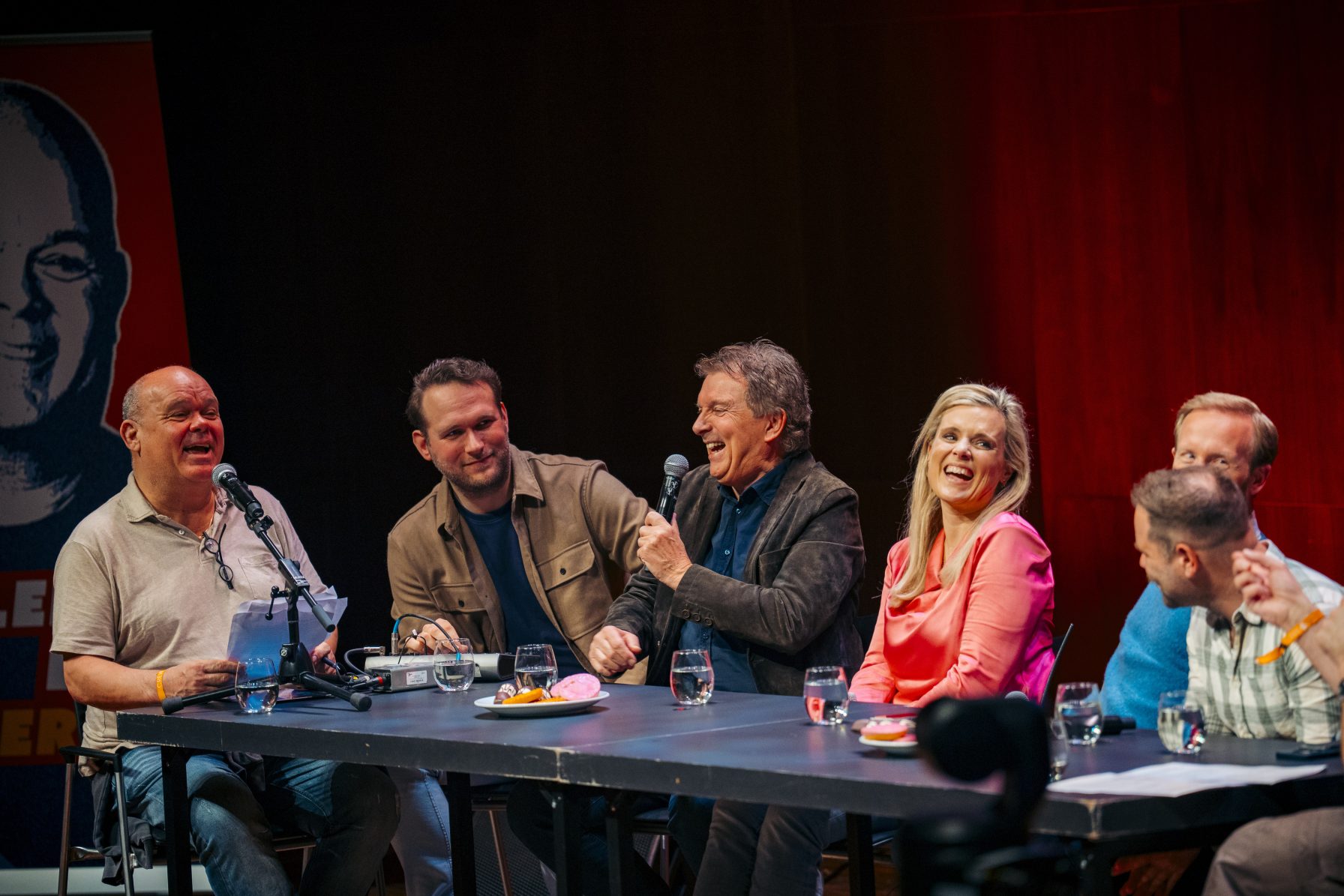 Paul de Leeuw - Officiële website